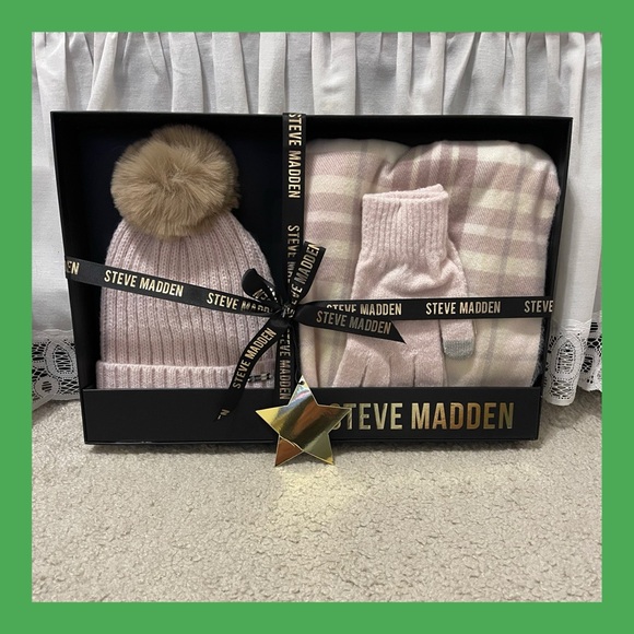 Steve Madden | Accessories | Newsteve Madden Winter 3 Piece Box Set ...